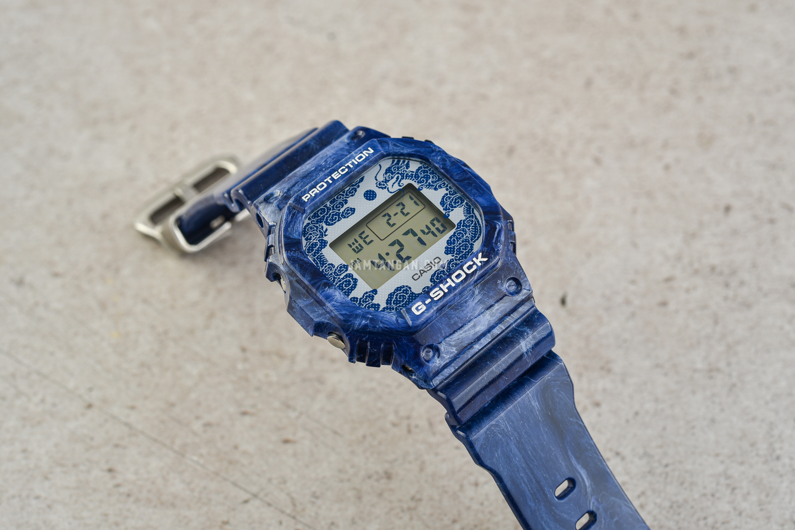 Casio G-Shock DW-5600BWP-2DR Chinese Porcelain Digital Dial Navy Blue ...