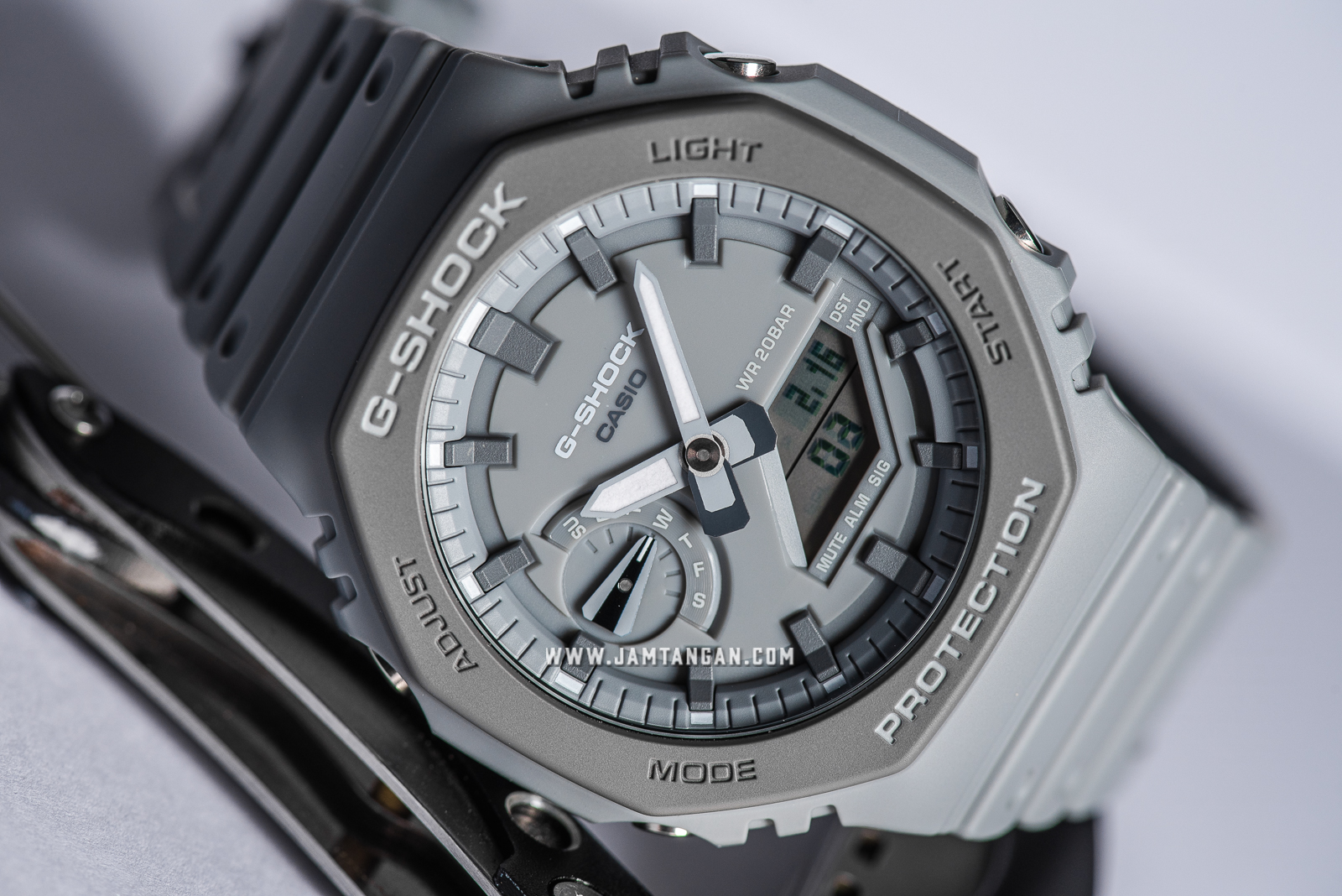 Casio G-Shock GA-2110ET-8ADR CasiOak Grey Digital Analog Dial Grey ...