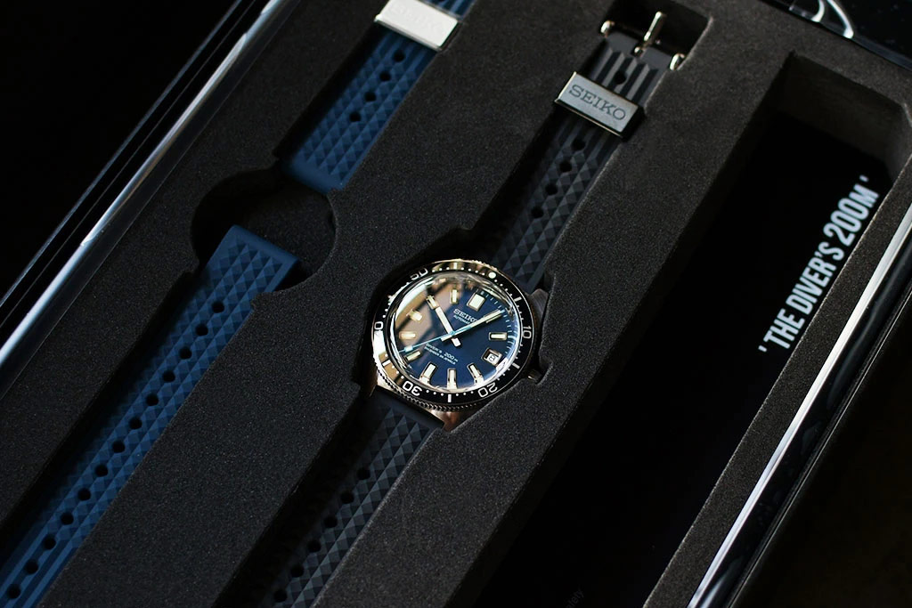 Seiko Prospex SLA043J1 The 1965 Divers Re-Creation Blue Dial Black ...