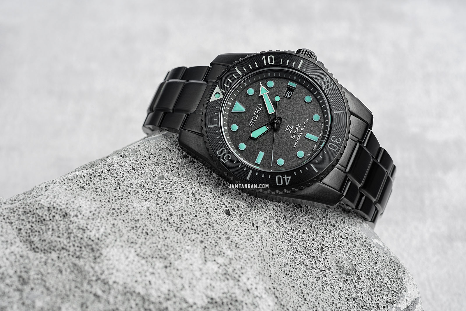 Seiko Prospex SNE587P1 Black Series Night Vision Divers 1965 Re ...