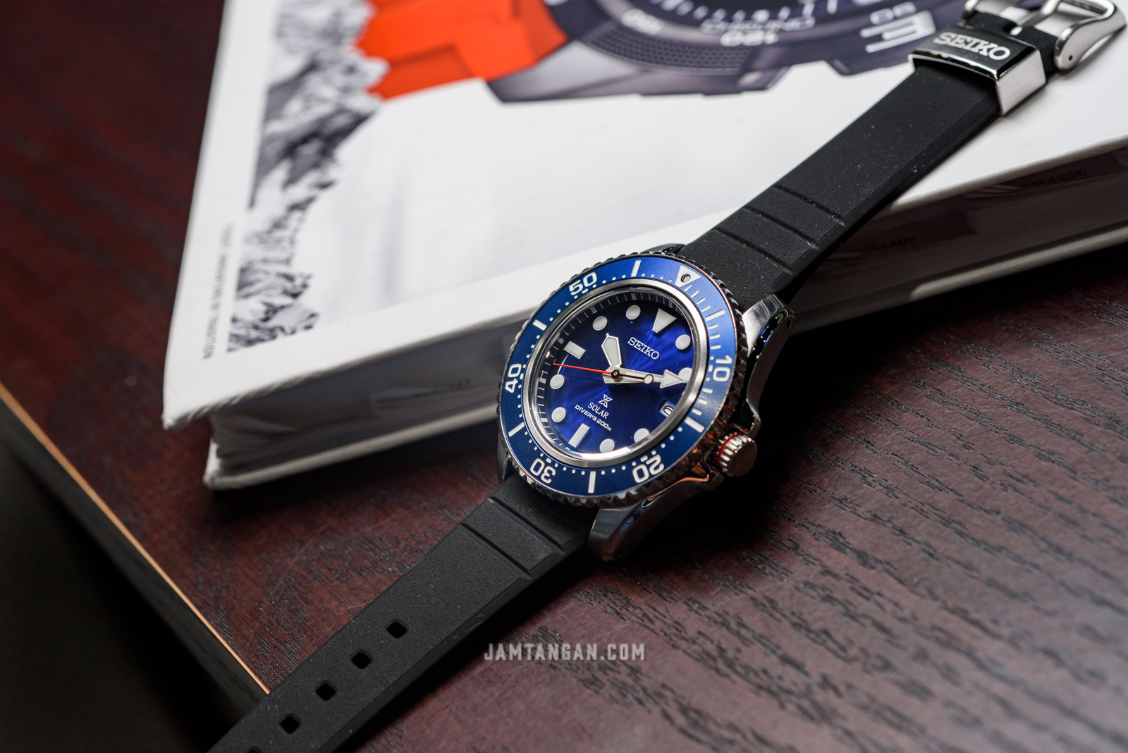 Seiko Prospex SNE593P1 Solar Divers 200M Blue Dial Black Silicone Strap ...