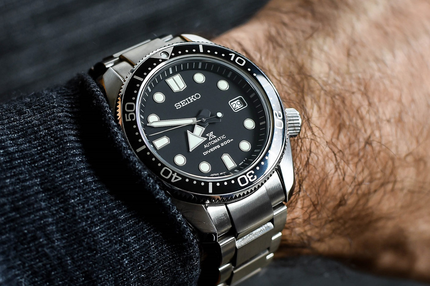 Seiko Prospex SPB077J1 The 1968 Automatic Divers 200M Black Dial Stainless Steel Strap ...