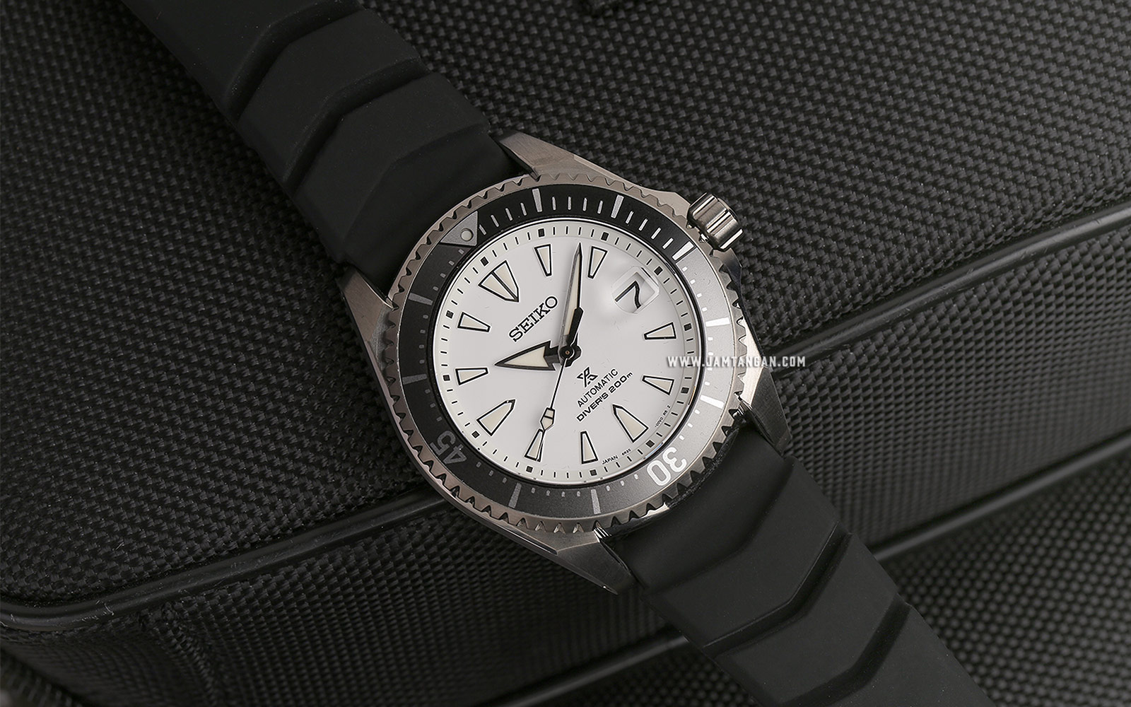 Seiko Prospex SPB191J1 Shogun Automatic Divers 200M White Dial Black ...