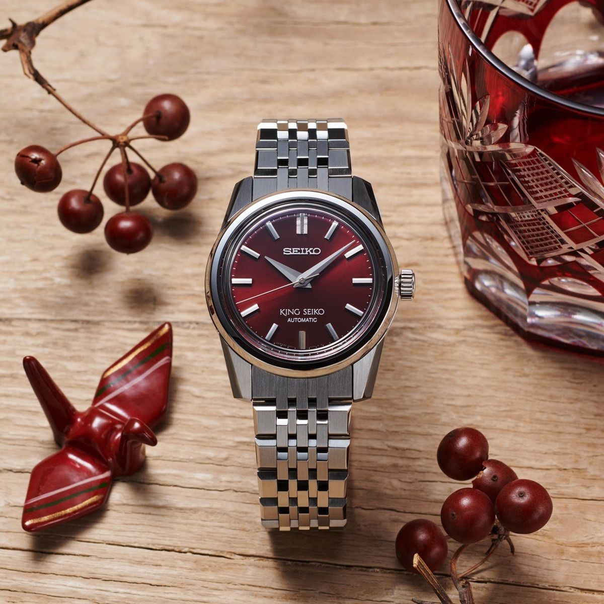 Seiko King Seiko SPB287J1 Automatic Red Dial Stainless Steel Strap ...